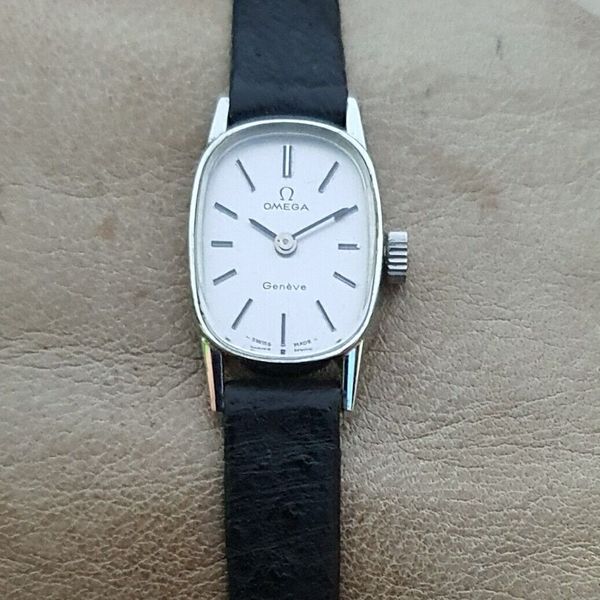 OMEGA cal.1070 ref.511.454 VINTAGE 60's RARE 17J LADY'S SWISS WATCH ...