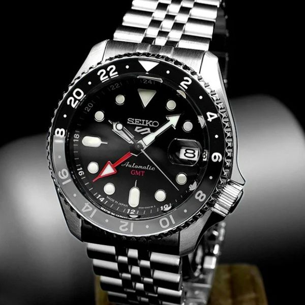 Brand NEW [JDM] Seiko 5 GMT Automatic SBSC001 SSK001 "Bruce Wayne ...