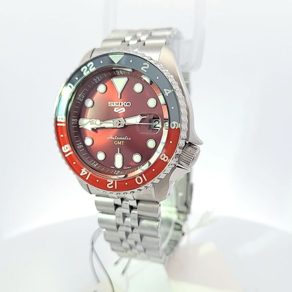 Seiko 5 Sport GMT 42.5mm Red Dial Mens Watch SSK031K1 | WatchCharts ...