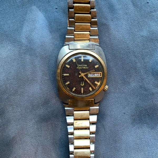 Vintage 1971 Bulova Accutron Date Watch 14k GF Trim *untested for parts ...