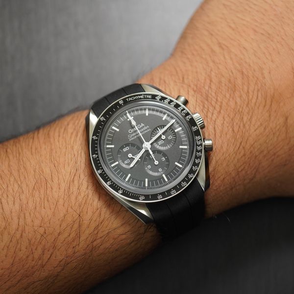 [WTS] Omega Speedmaster Professional Rubber Strap & Clasp | WatchCharts ...