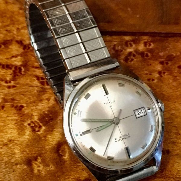 Vintage 1969 Timex 21 Jewels Men's Date Wristwatch Crosshair Face ...