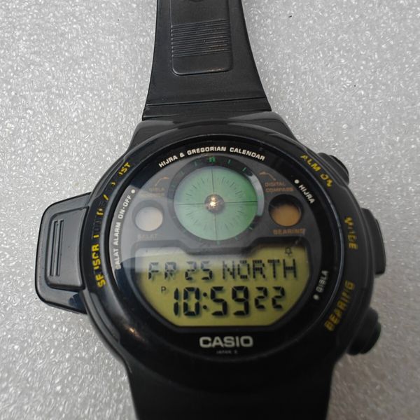 Casio CPW-310 Module 1044 Qibla Compass Digital Vintage Watch-JAPAN ...