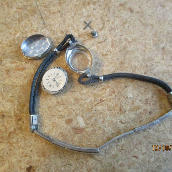 1960s SOLAR ROLEX EATON'S LADIES 14 KT WRISTWATCH 1.27 GRAMS SCRAP ...