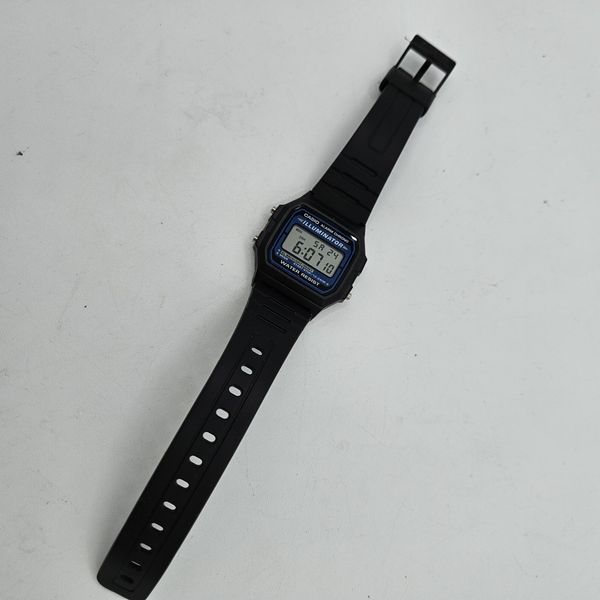 Gently Used Men's Casio F105W-1A, Digital Watch, Black Resin Band ...
