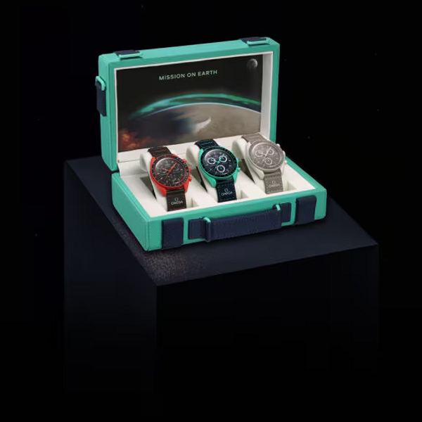 Swatch x Omega Bioceramic Moonswatch Earth FULL SET 3 - POLAR LIGHT ...