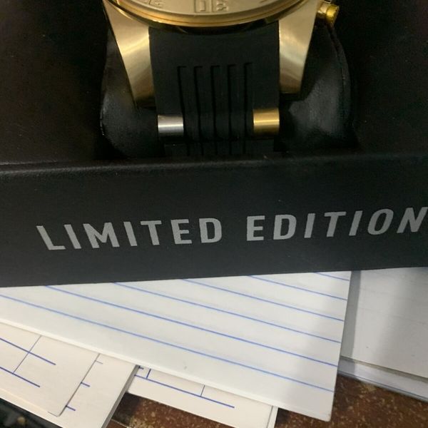 Invicta Star Wars C3PO Chronograph Gold Plated Limited Edition 52mm ...