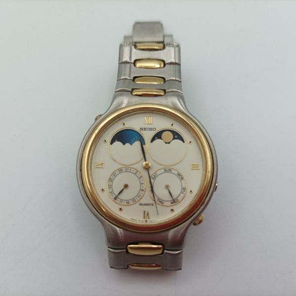 Vintage Seiko 7F18-7000 Double Moon-Phase Menâ s Quartz 1990s ...