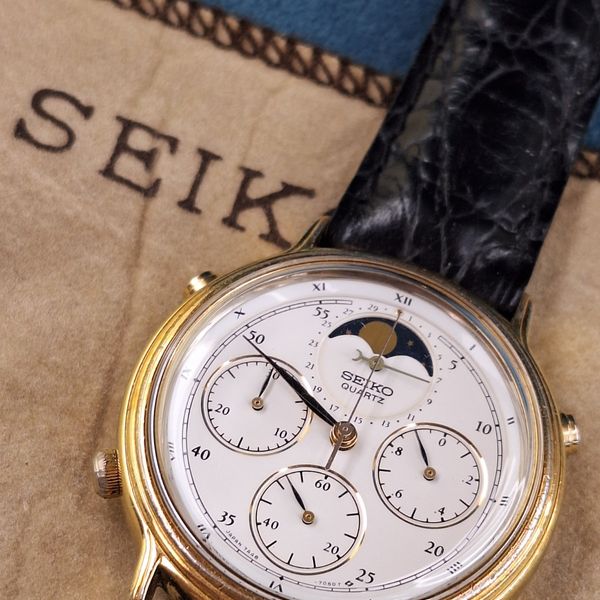 Vintage Chronograph Seiko 7a48 7020 Moonphase | WatchCharts Marketplace