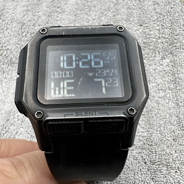 Nixon Black Regulus Mens Wristwatch TR-90 With Original Band WORKS ...