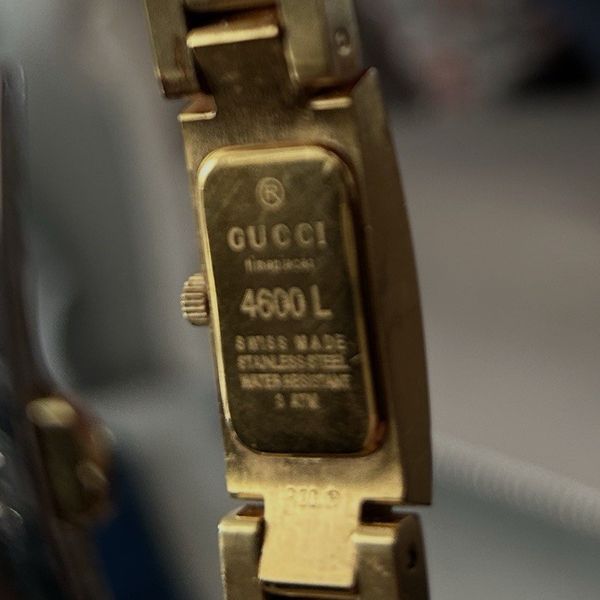 Gucci GENUINE Ladies Watch 4600L Gold | WatchCharts Marketplace