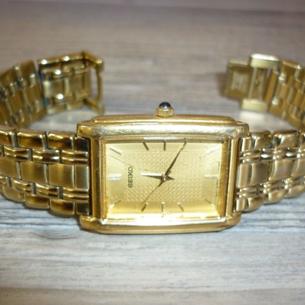 VINTAGE SEIKO QUARTZ WATCH TANK GOLD TONE MENS | WatchCharts Marketplace