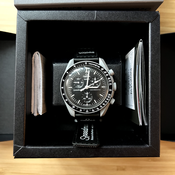 OMEGA X Swatch - MoonSwatch "Mission To The Moon" watch Speedmaster ...