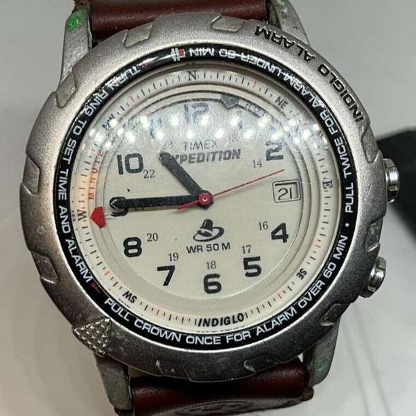 Collectible Timex Expedition analog alarm watch, some normal wear/age ...