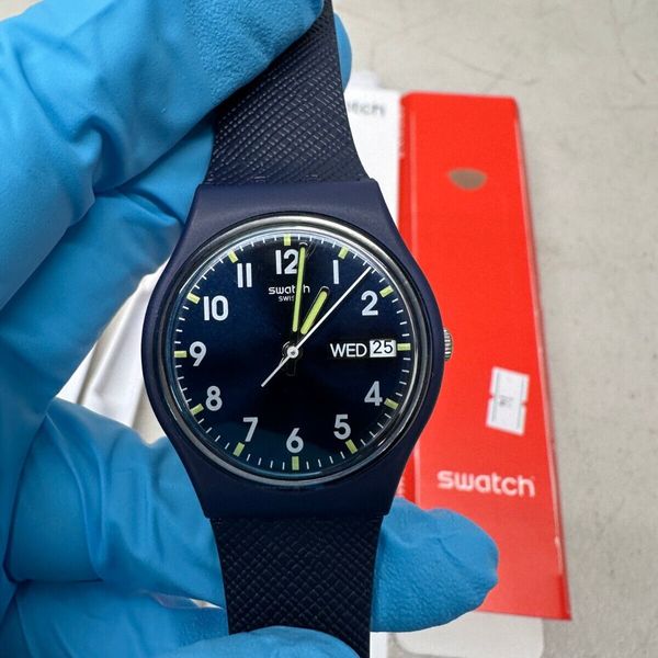 Swatch Sir Blue GN718 Standard Gents 34mm Silicone - USED | WatchCharts ...