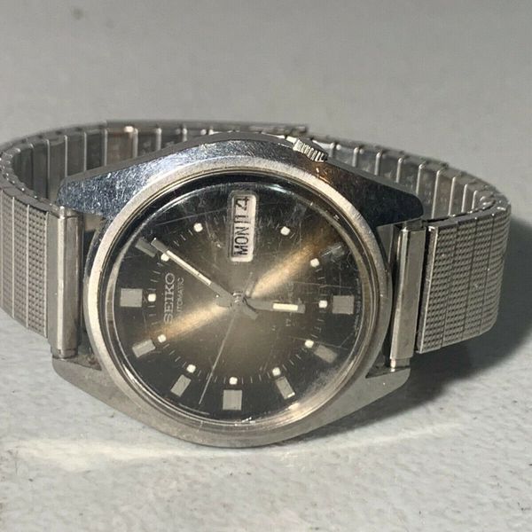 VINTAGE MENS SEIKO 17 JEWEL AUTOMATIC DAY DATE WATCH 7009 8019 P - RUNNING | WatchCharts