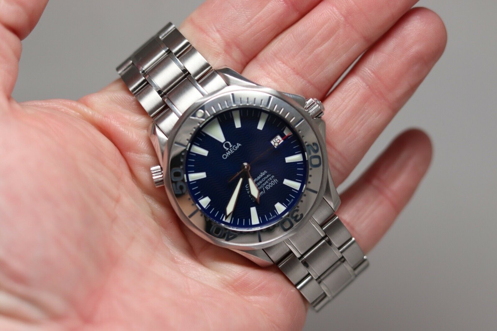 Omega Seamaster Pro 300M SMP 2255.80 Full Size 41mm Electric Blue Dial Automatic | WatchCharts ...