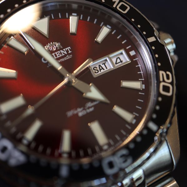 [WTS] NEW RED ORIENT KAMASU WITH AFTERMARKET BRACELET -- $200 SHIPPED ...