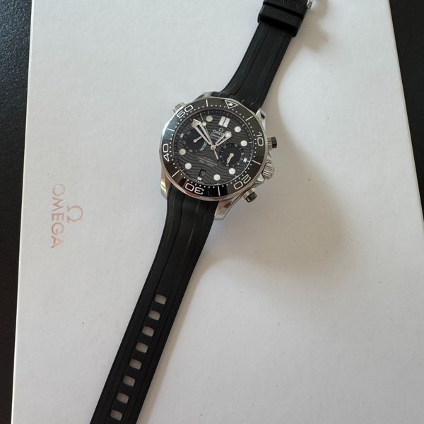 Omega Seamaster Diver 300M Chronograph from 2020 Silver/Black ...