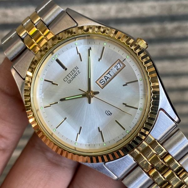 RARE Citizen Crystron Day Date Dual Tone Quartz Faceted Crystal Vintage ...