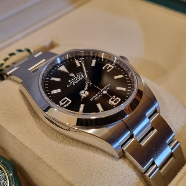 [€8,500 EUR] FS (EU) Rolex Explorer I 36 mm ref. 124270 October 2022 ...