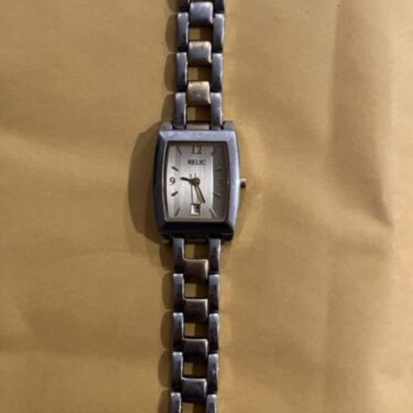 Relic By Fossil 24mm Rectangular Dial Watch New Battery | WatchCharts ...