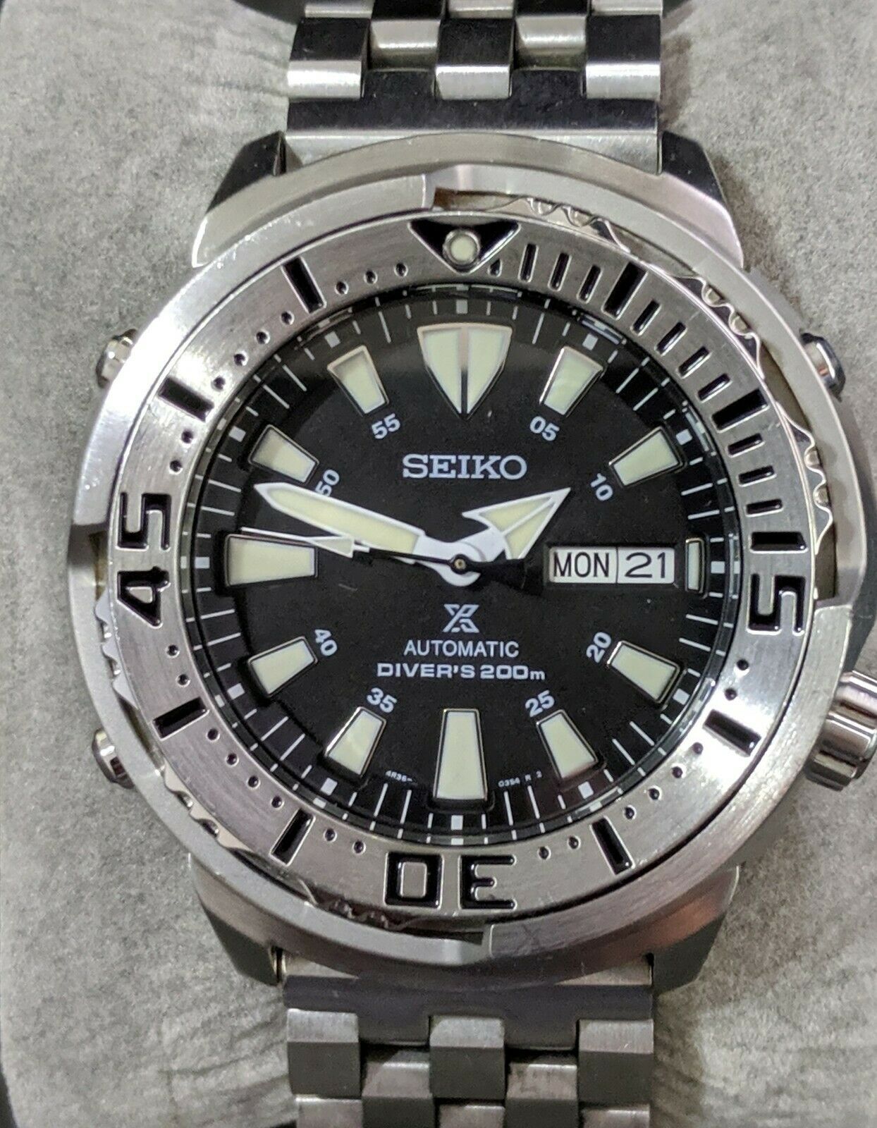 Seiko Monster Baby Tuna Shrouded SRP637 Men's Watch Super Engineer II ...
