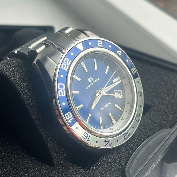 GRAND SEIKO BLUE WHITE SPORT GMT CUSTOM MENS MOD WATCH | WatchCharts ...