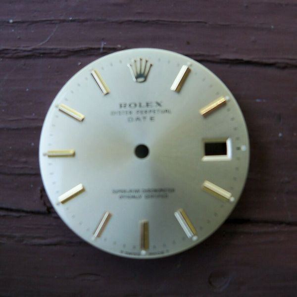 Rolex Date Gold Face Used | WatchCharts Marketplace