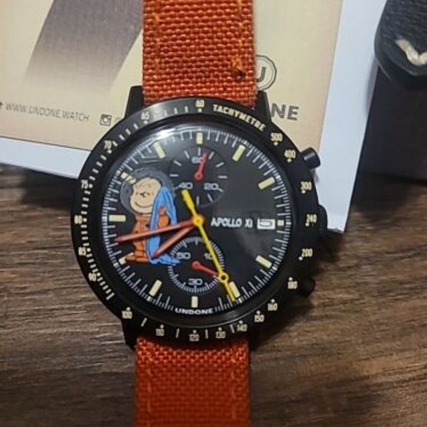 Undone Peanuts space program watch | WatchCharts Marketplace