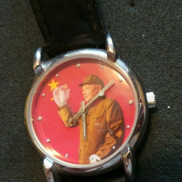 Working, "SHANGHAI TANG", Gent's Quartz, Watch. Chairman Mao, waving ...