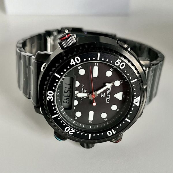 Seiko Prospex Solar â Commando Arnieâ Hybrid Diverâ s 40th Anniversary ...
