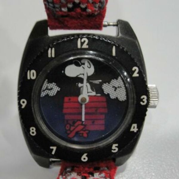 VINTAGE TIMEX FLOATING SNOOPY RED BARON MECHANICAL MANUAL DIVER WATCH WORKING | WatchCharts ...