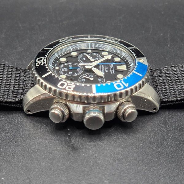 Seiko SSC017 Chronograph V175-0AD0 SOLAR PROSPEX AIR DIVERS 200M Mens ...
