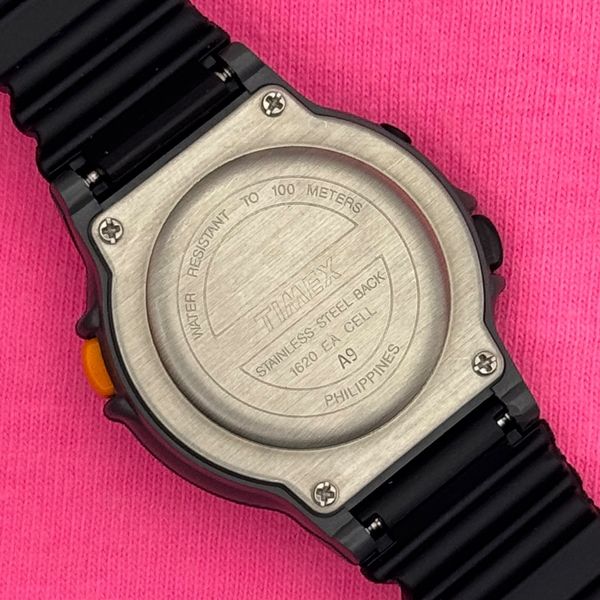 1993 Vintage Timex WOMEN'S Stealth Digital Watch - RARE - New Battery ...