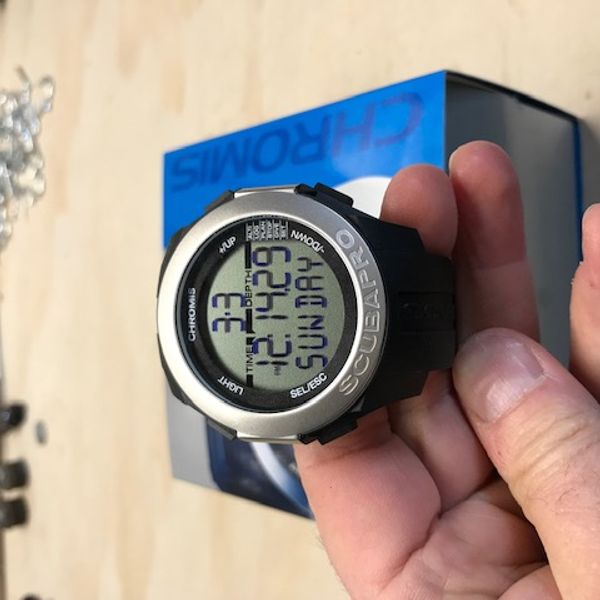 FS: Scubapro Chromis (watch/dive computer) - brand new and never worn ...
