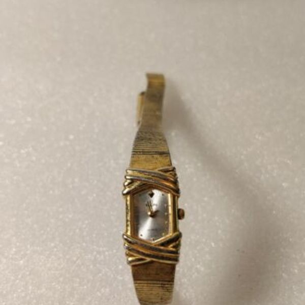 Elgin Quartz Gold Tone Ladies Watch | WatchCharts Marketplace