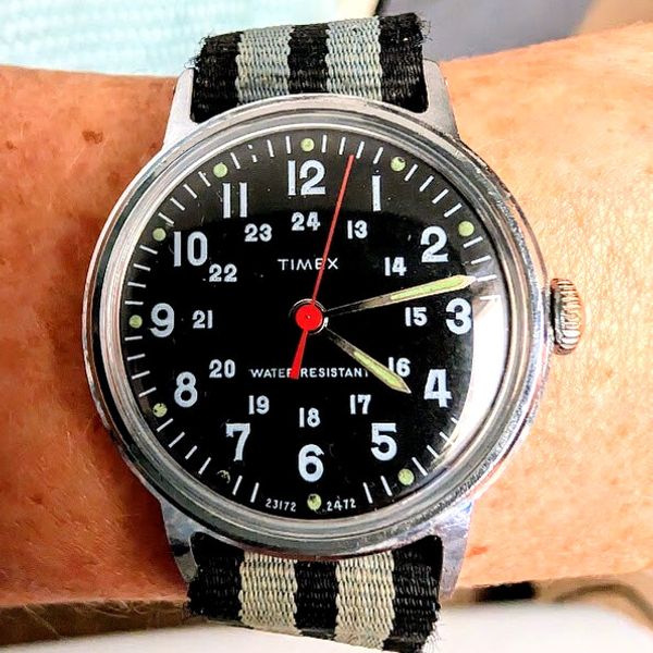 Gents 1972 Gt Britain SS Timex Sprite Military Style Black Dial Watch ...
