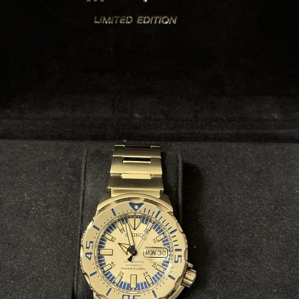 Seiko SKZ331 Snow Monster 7S36-05D0 Diver's 200m Automatic Watch - Box ...