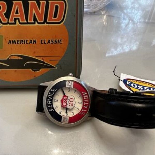 Beautiful vintage retro Fossil mens watch Analogue display ...