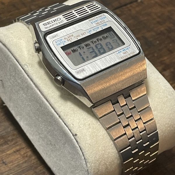 Vintage Seiko Quartz LC Digital Alarm Mens Watch A159-4029-G | WatchCharts Marketplace