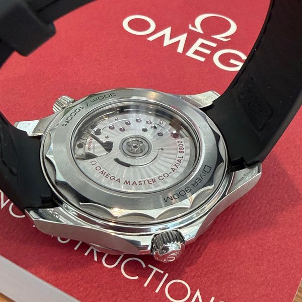 [WTS] Omega Seamaster SMP 300 White Ceramic Full Kit | WatchCharts ...