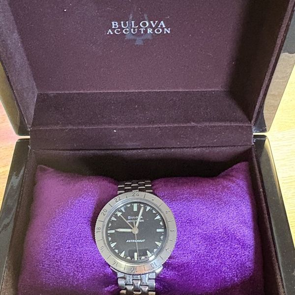 Bulova Accutron Astronaut M6 | WatchCharts Marketplace