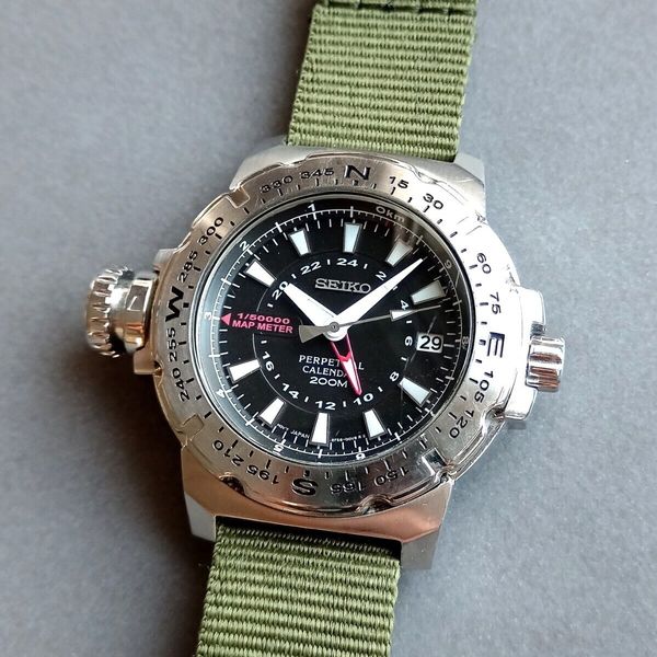 Seiko Map Meter GMT ref. 8F56-00L0 Perpetual Calendar 200m High ...