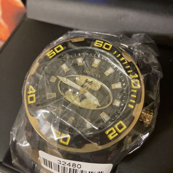 DC Comics Batman Model 32480 - Invicta Men's Watch Limited Edition ...