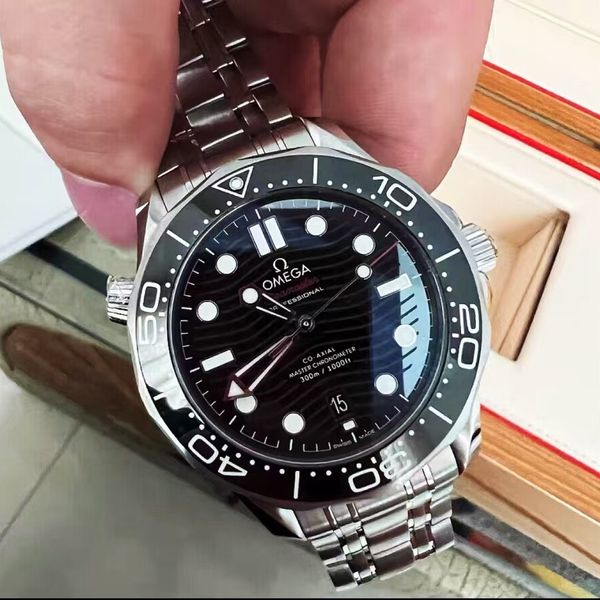 Omega Mechanical Watch / 300m Water Resistant / Men's Watch / 42mm ...