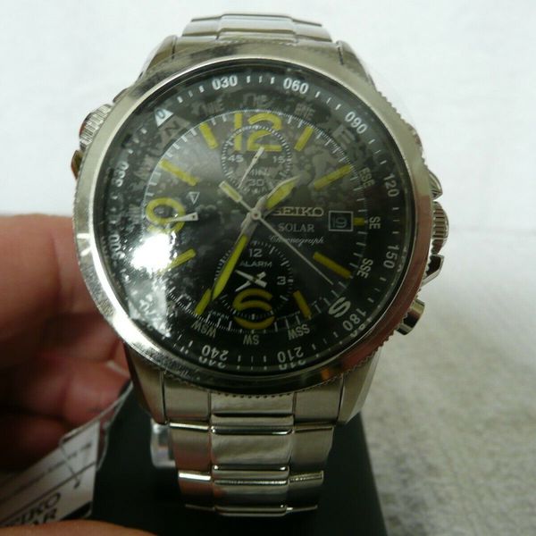 Seiko Solar Men's Chronograph Watch Model SSC093 | WatchCharts Marketplace