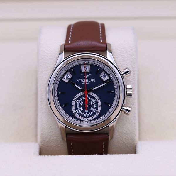 FSOT: Patek Philippe Annual Calendar Chronograph 5960G White Gold Blue ...