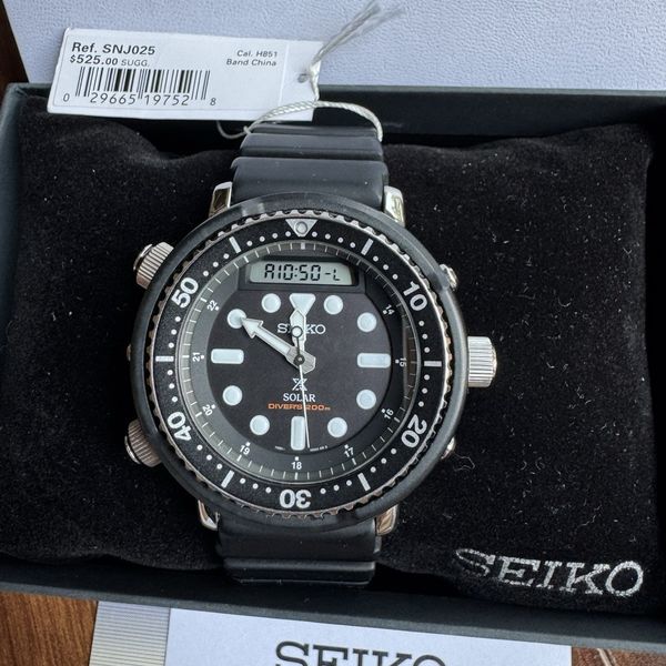 Seiko SNJ025 Arnie SafArnie Predator Prospex Mens Solar Hybrid Ana-Digi ...