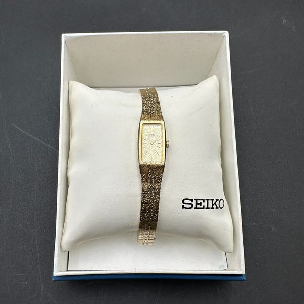 Vintage Seiko Quartz Gold Tone Ladies Watch | WatchCharts Marketplace
